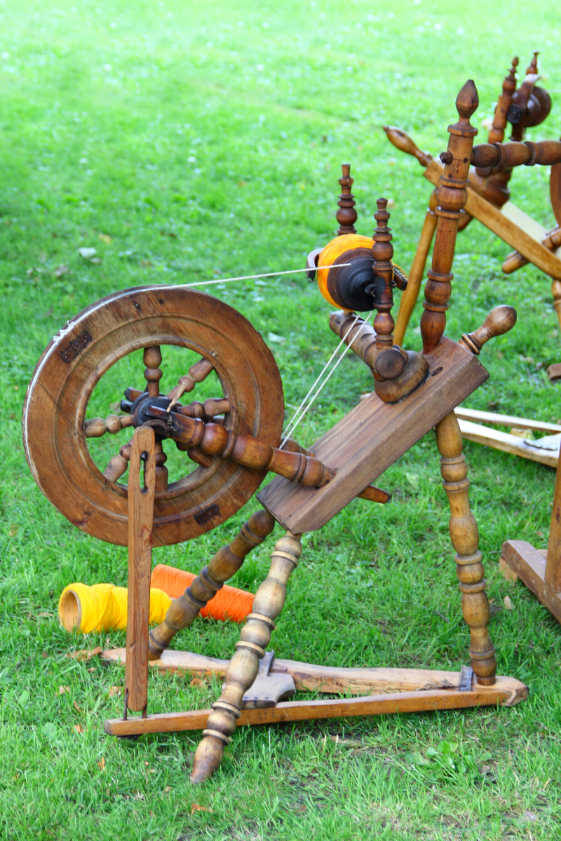 A Quick Look at the Spinning Wheel – Gail Masinda (History Heights ...